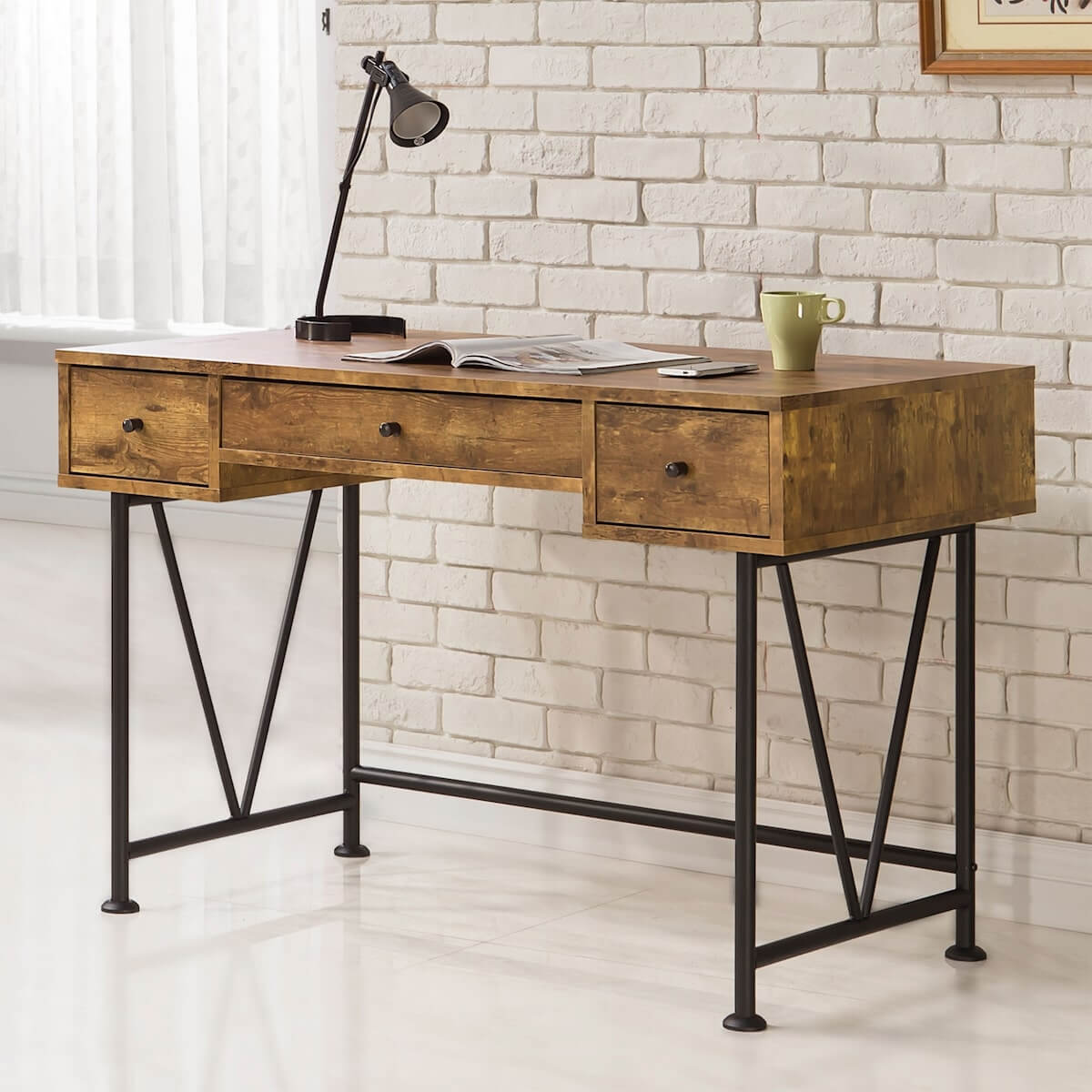 Small writing desk, big style: 12 desks for small spaces - C